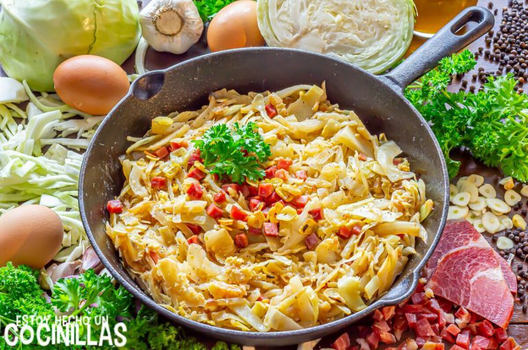 Receta de repollo rehogado con jamón y huevo